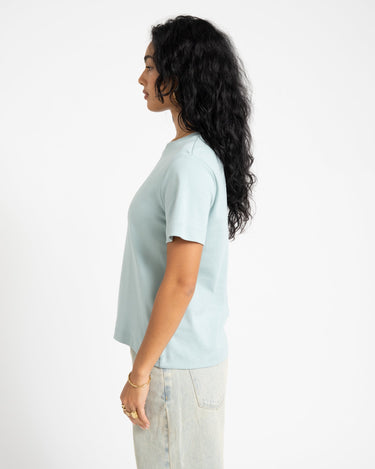 Aware Naima O-Neck T-Shirt Gray Mist – Things I Like Things I Love