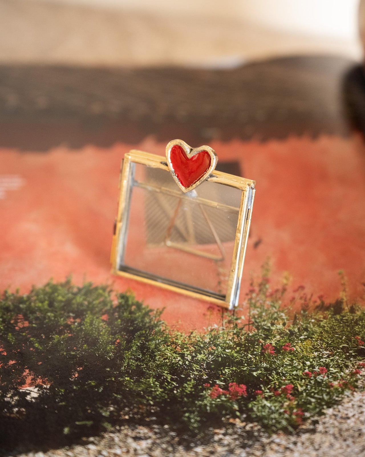 Handmade Pyar Heart Mini Frame - Things I Like Things I Love
