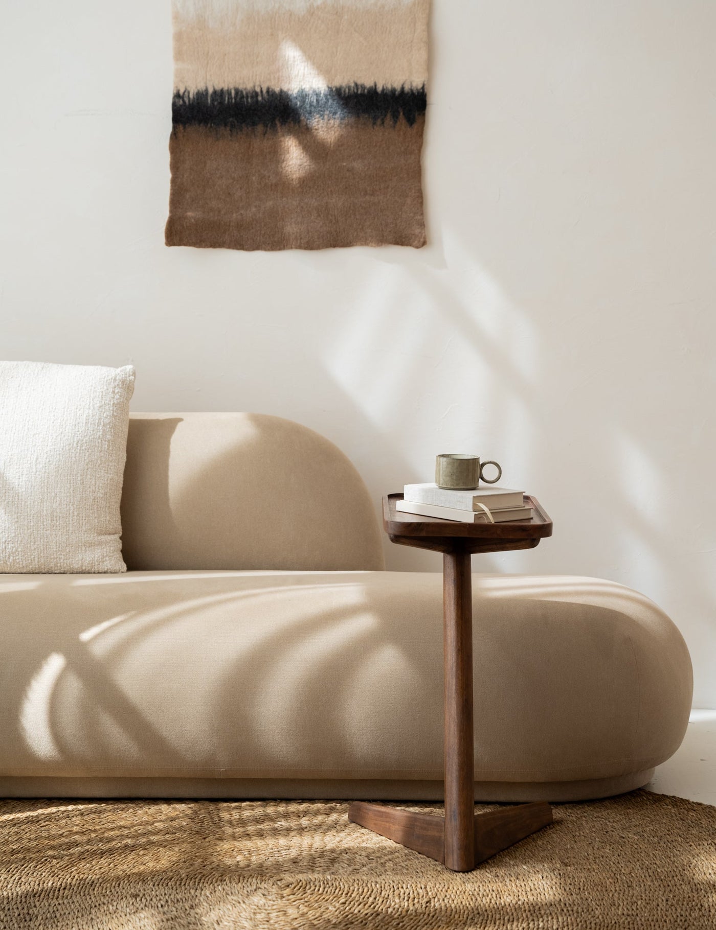 Side Table Qian – Things I Like Things I Love