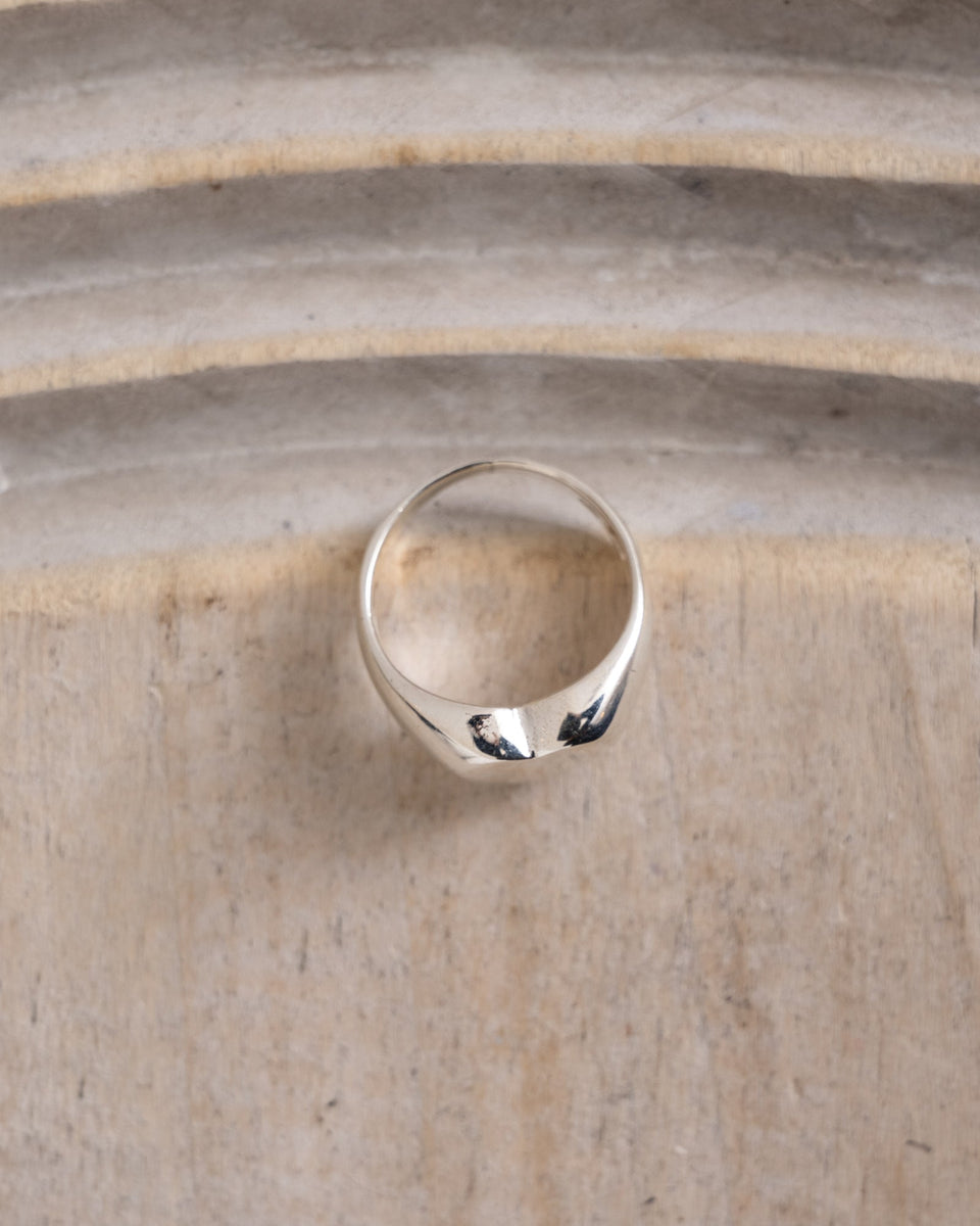 TTS Ring Silver Heart Signet - Things I Like Things I Love