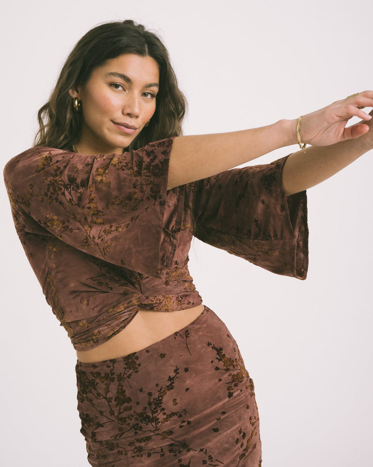 Wall Fan Black & Beige Bamboo XL - Things I Like Things I Love